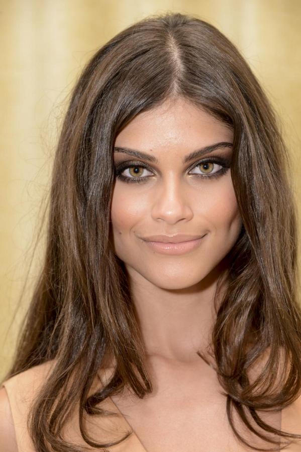 Lini Kennedy Oliveira