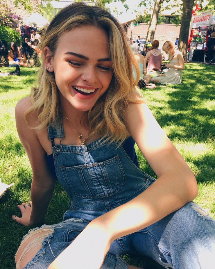 Summer McKeen picture
