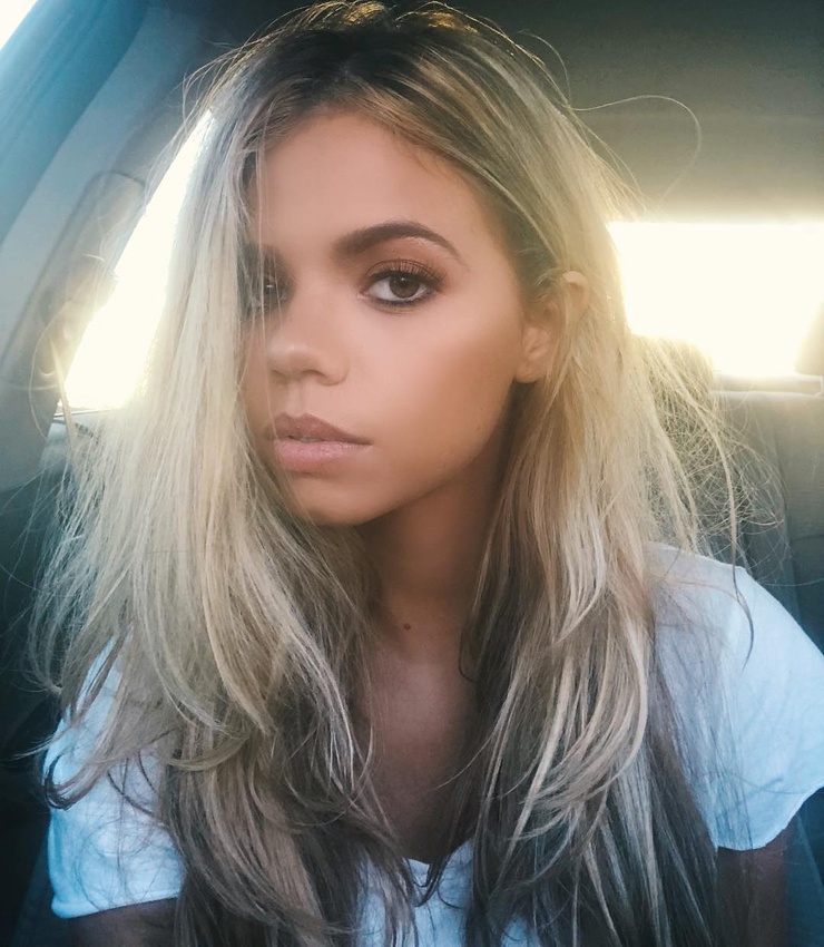 Picture of Alli Martinez