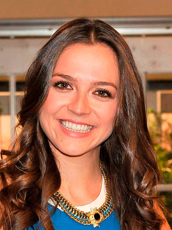 Picture of Cristina Alarcón