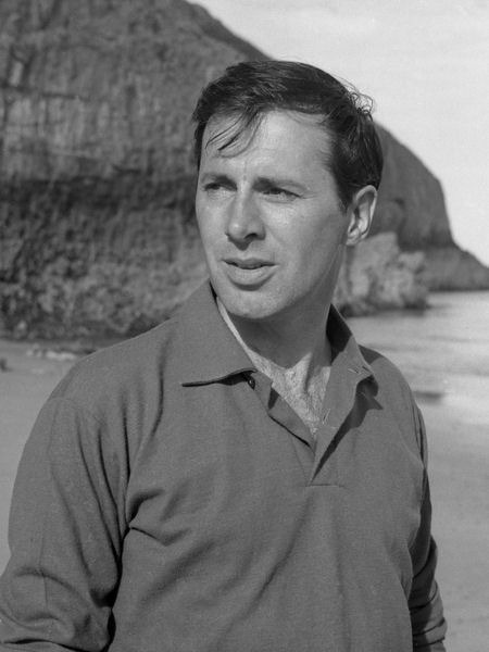 Peter Halliday image