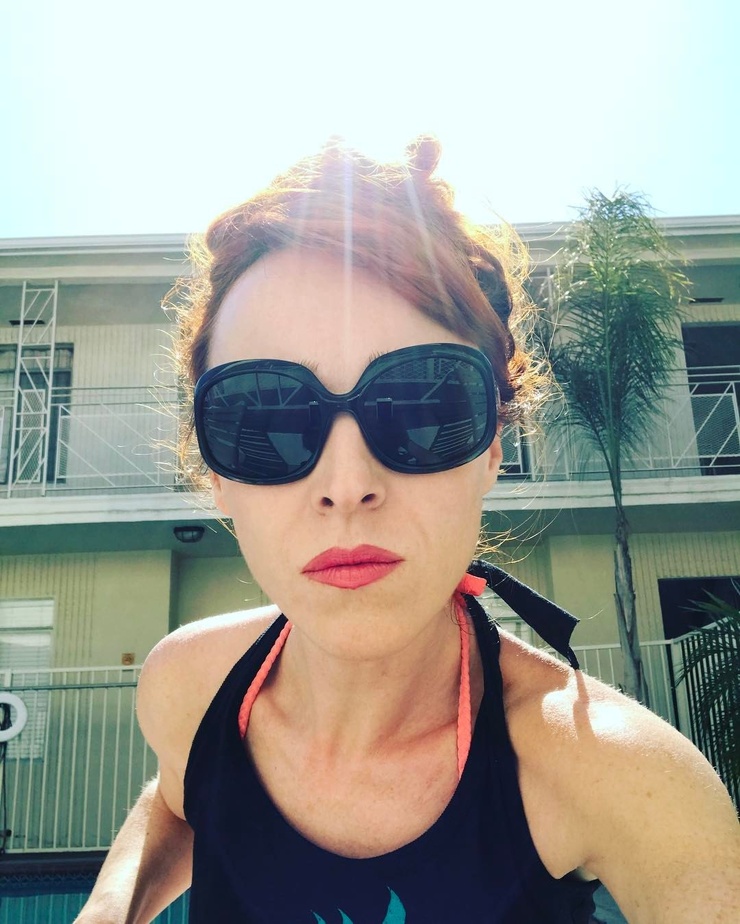 Picture of Ruth Connell