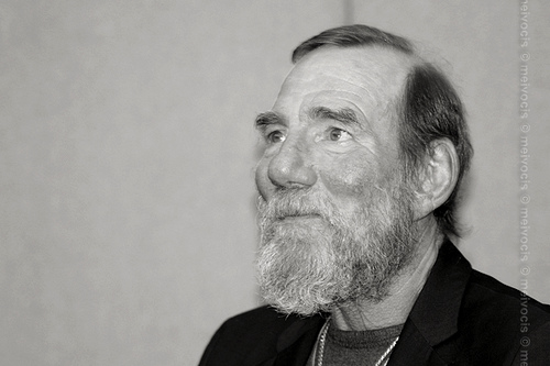 Picture of Pete Postlethwaite