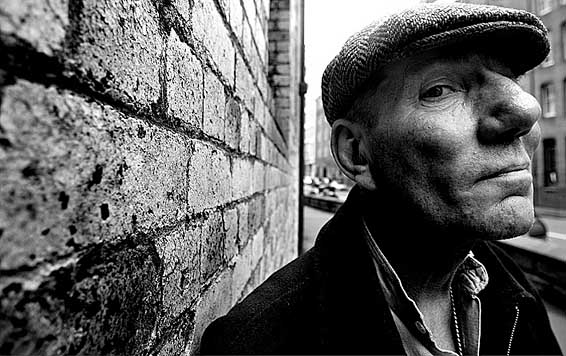 Picture of Pete Postlethwaite