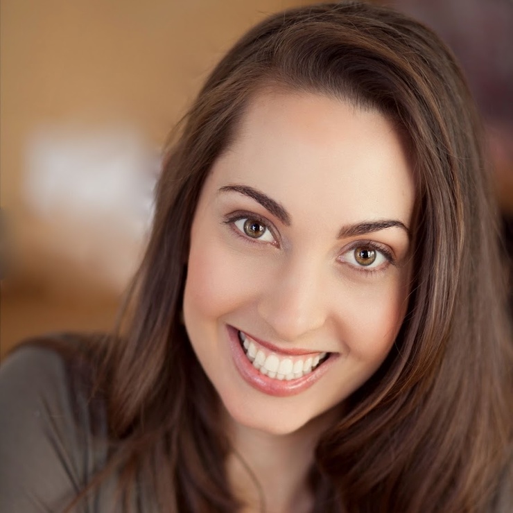 Picture of Vanessa Van Edwards