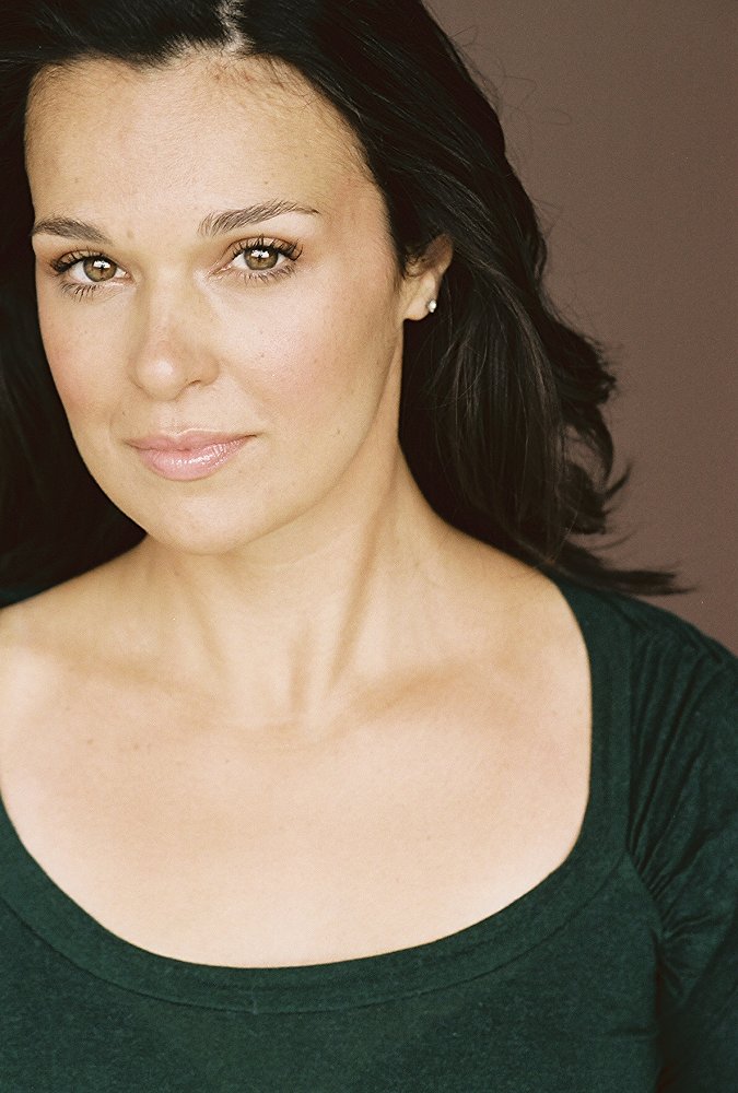 Picture of Elizabeth Knowelden