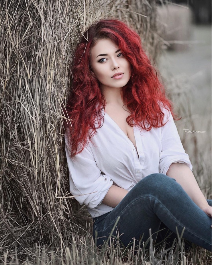 Picture of Elizabeth Renard