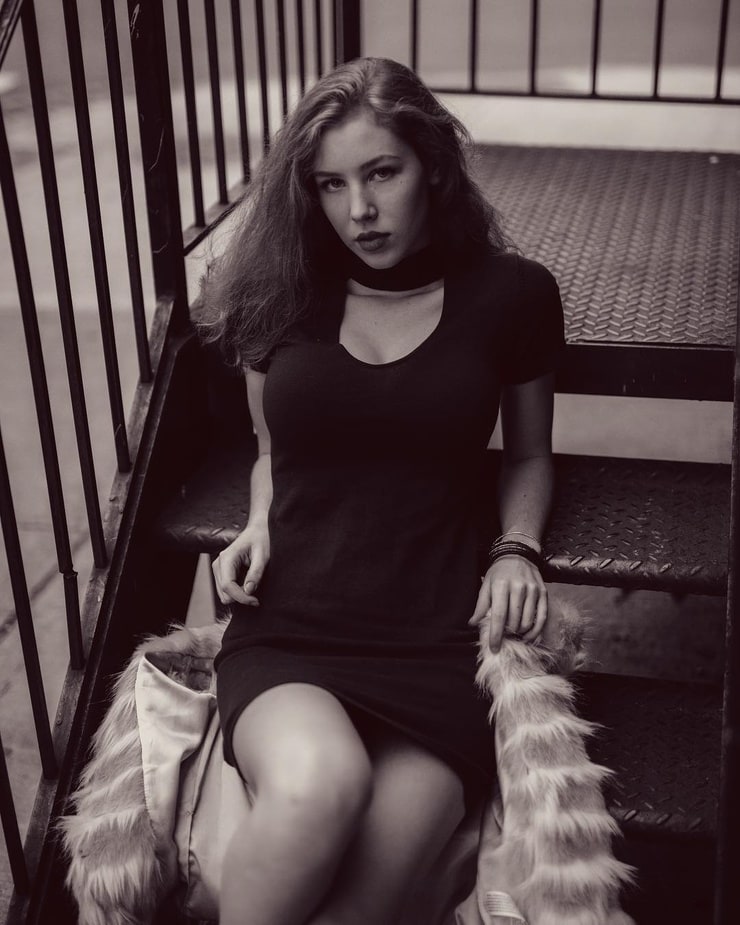 Picture of Marisa Roper