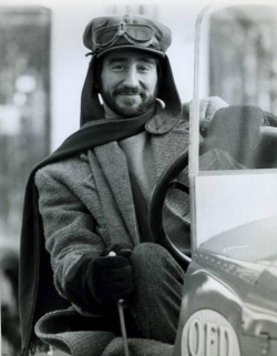 Sam Waterston as Quentin E. Deverille