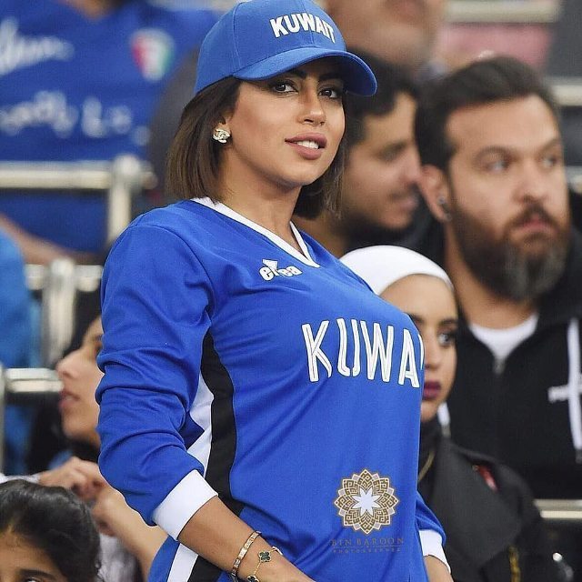 Kuwaiti women Gulf Cup 23 مشجعات كويتيات
