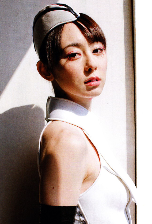 Naomi (Kamen Rider Den-O) image