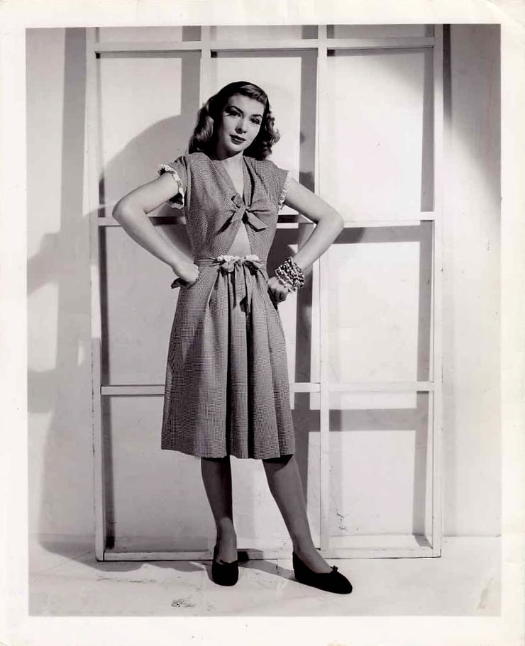 Picture of Dolores Gray