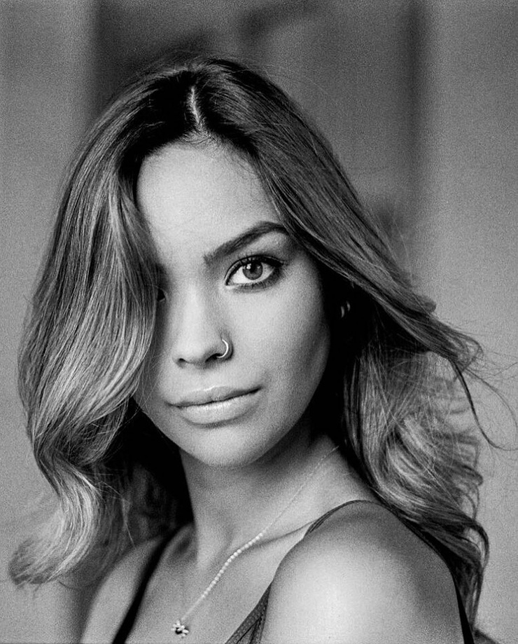 Picture of Rachel Lewis