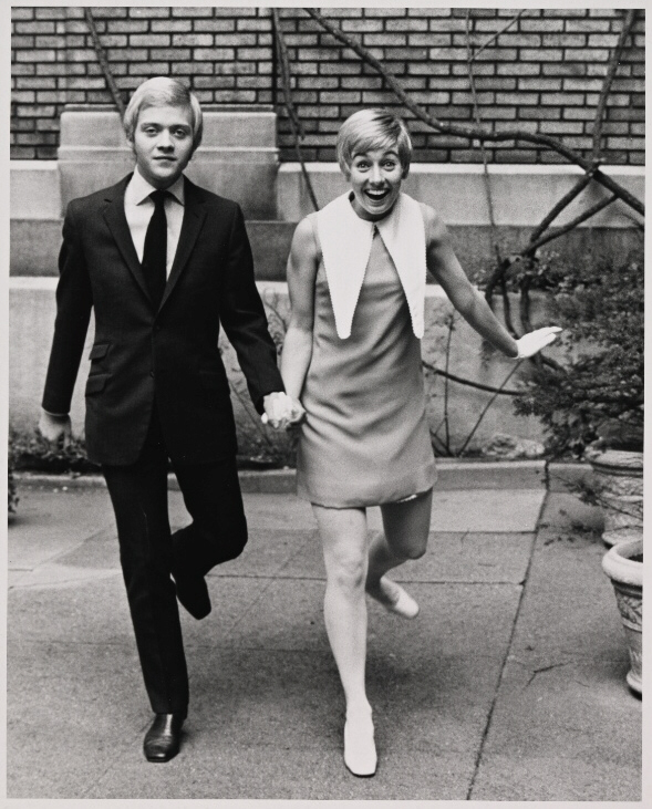 Bruce Scott, Sandy Duncan