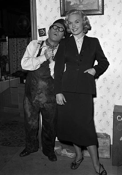 Arthur Askey, Shirley Eaton