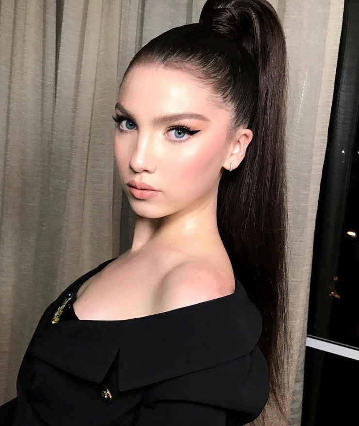 Picture of Maya Henry