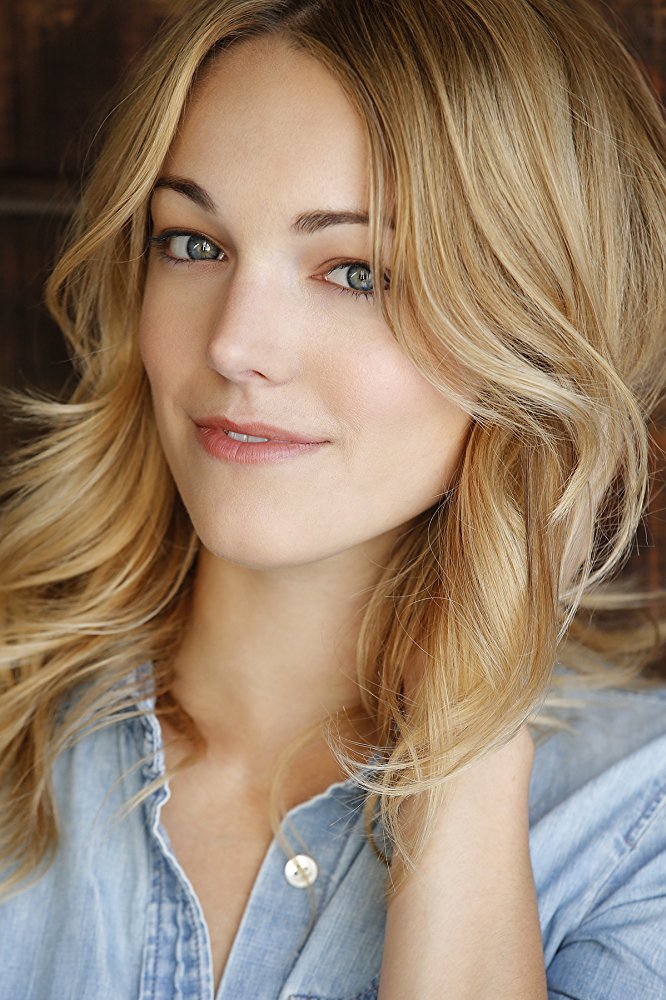 Picture of Jodi Moore Lewis