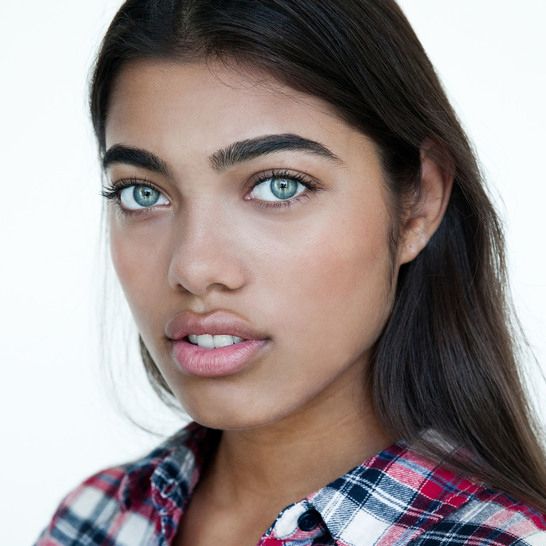 Image of Isabella Derrick