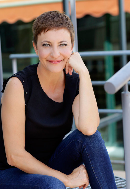 Picture of Eva Hache