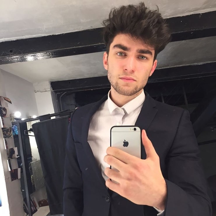 Picture of Azamat Mamadaliev