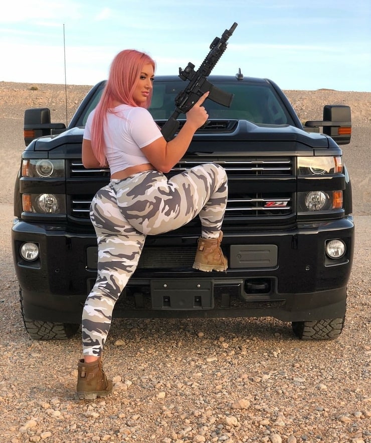 Taya Christian image