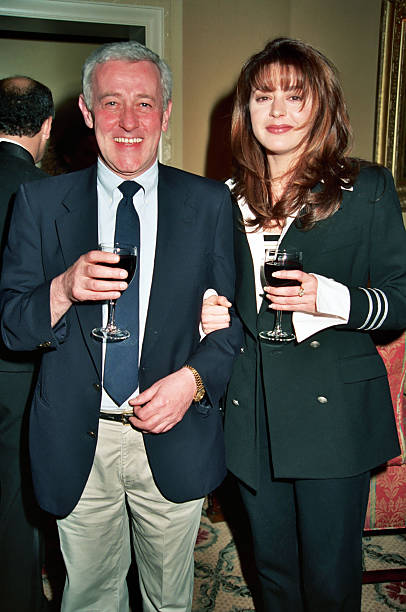 John Mahoney, Jane Leeves