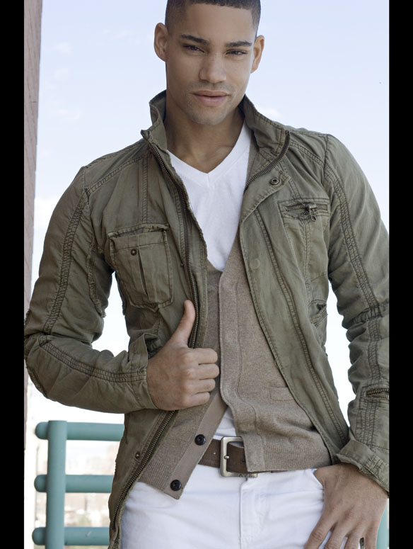 Picture of Deric Mickens