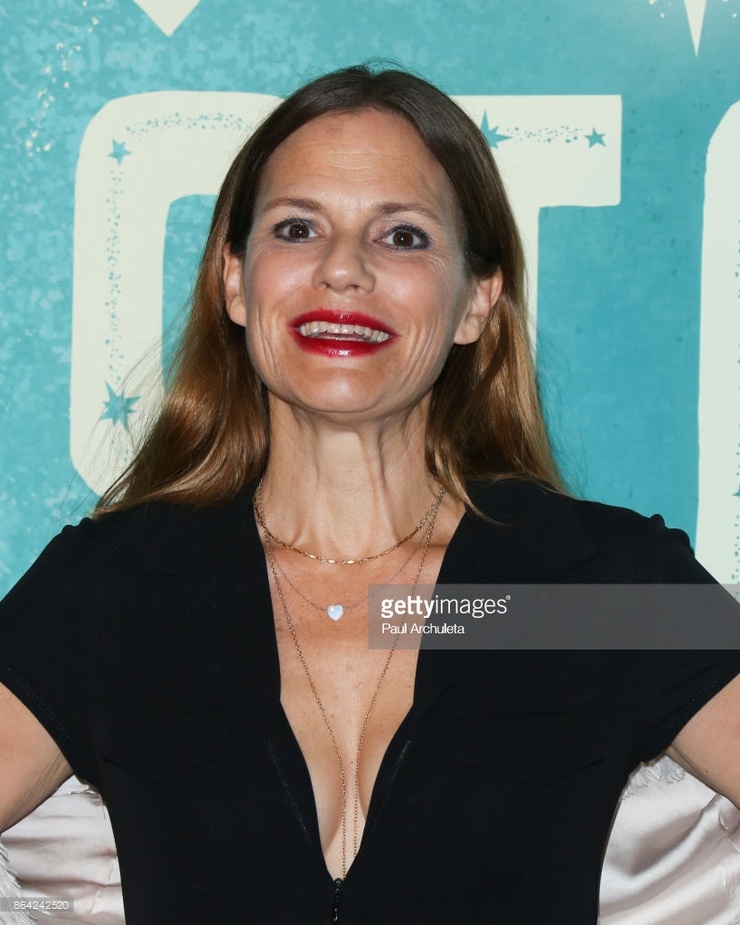 Suzanne Cryer picture