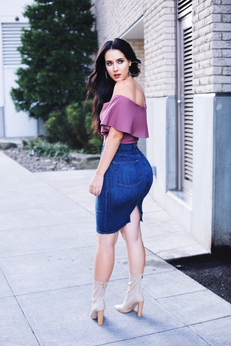 Picture of Holly Luyah