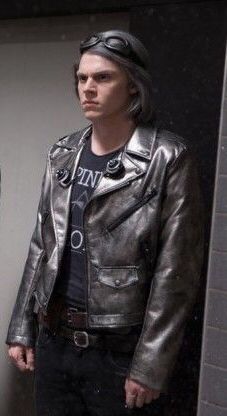 Picture of Quicksilver (Evan Peters)