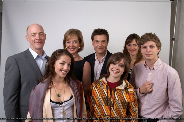 JUNO cast