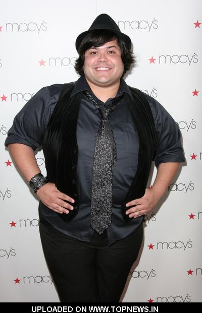 Picture of Harvey Guillen