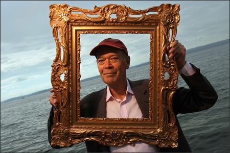 Jonathan Raban picture