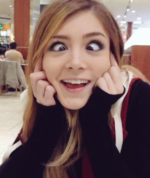Chrissy Costanza picture