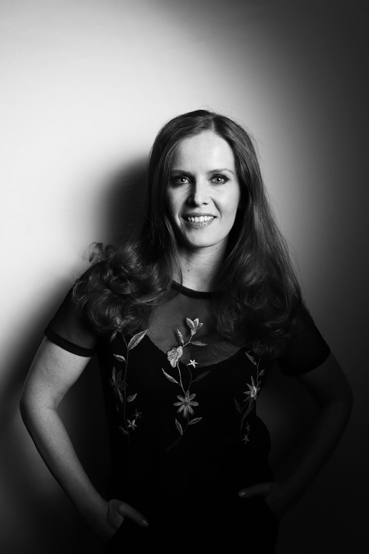 Picture of Rebecca Mader
