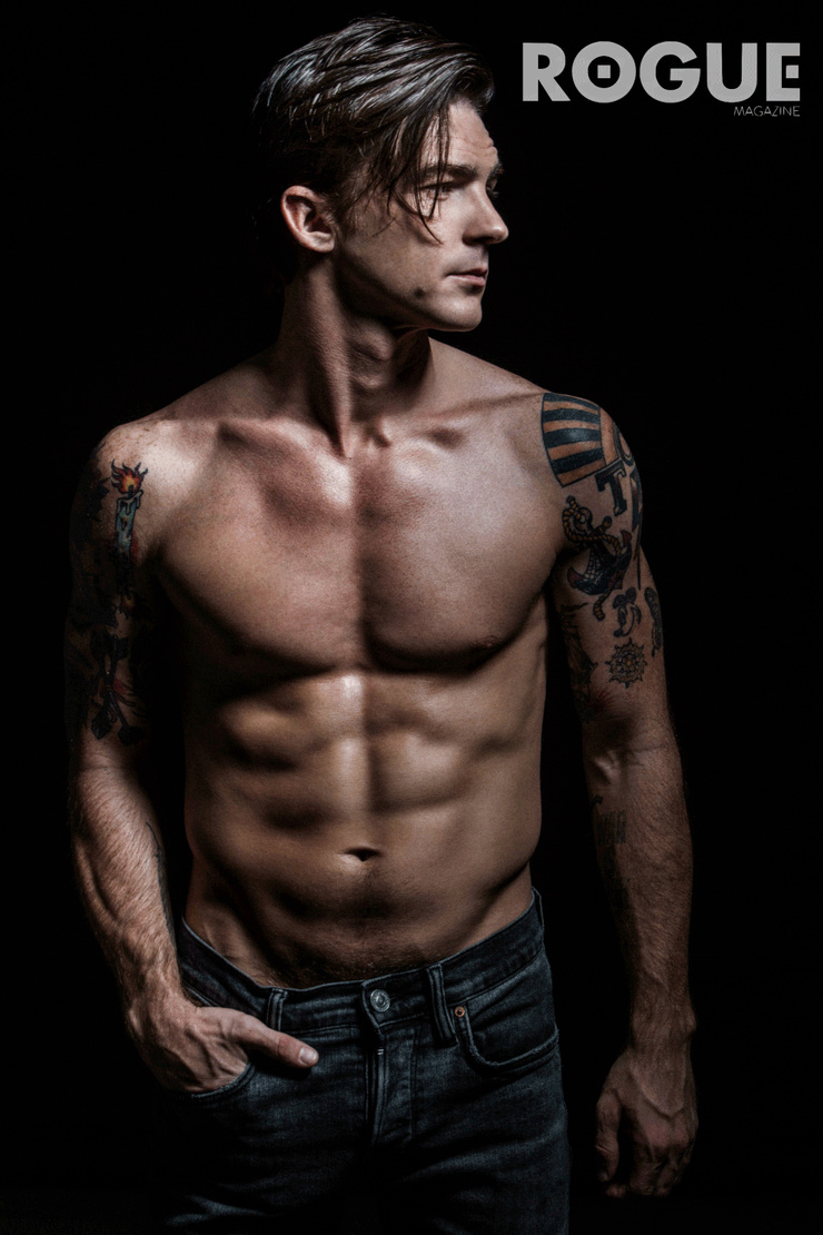 Picture of Drake Bell