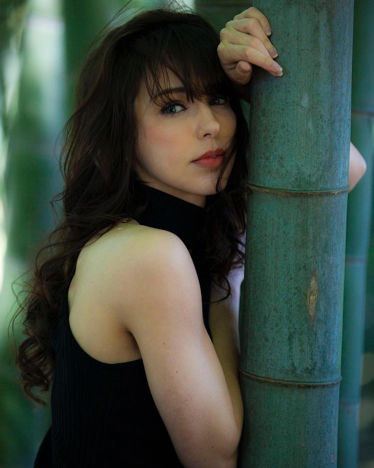 Stefanie Joosten picture
