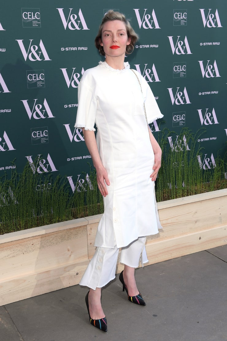 Picture of Camilla Rutherford