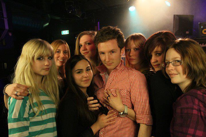 Listal - List the stuff you love! Movies, TV, music, games and books