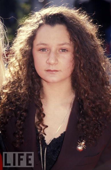 Picture of Sara Gilbert