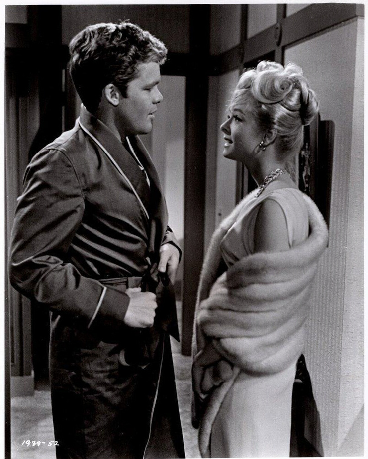 Doug McClure, Carole Wells