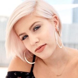 Picture of Rumer Noel