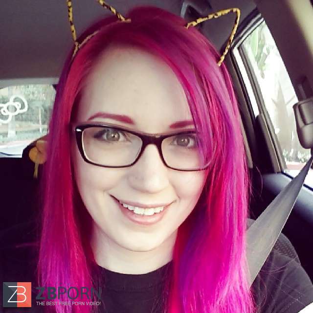 Picture of Danielle Mackey