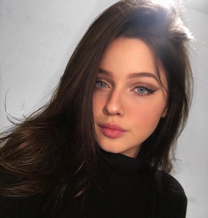 Picture of Isa Longwell