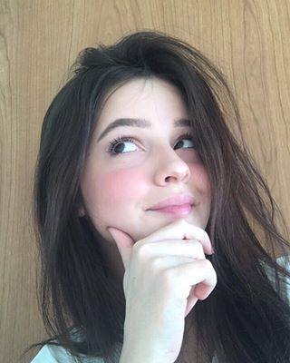 Picture of Isa Longwell