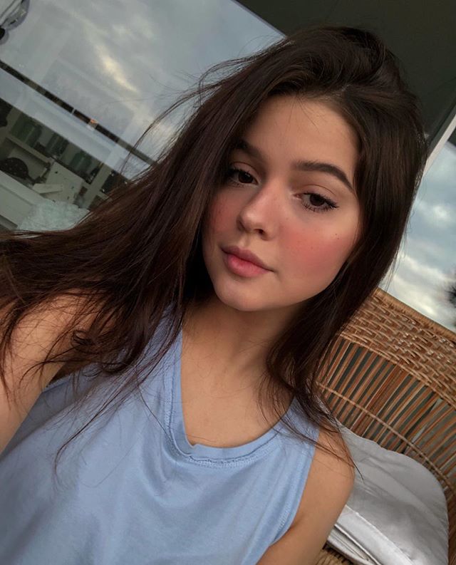 Picture of Isa Longwell