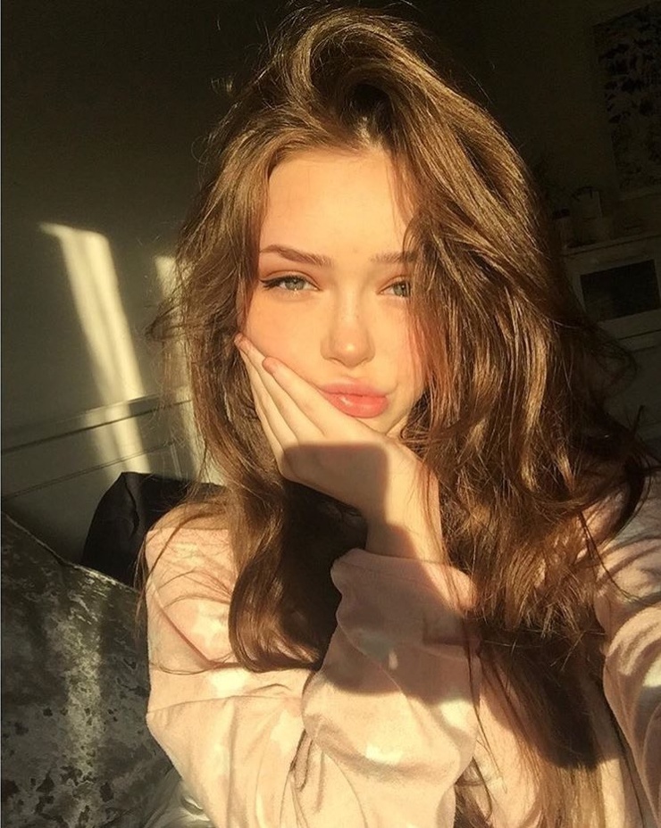Picture of Isa Longwell