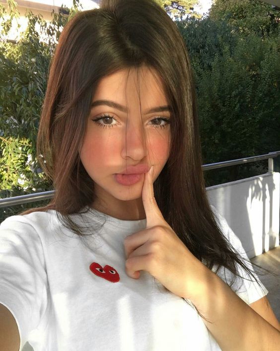 Picture of Isa Longwell