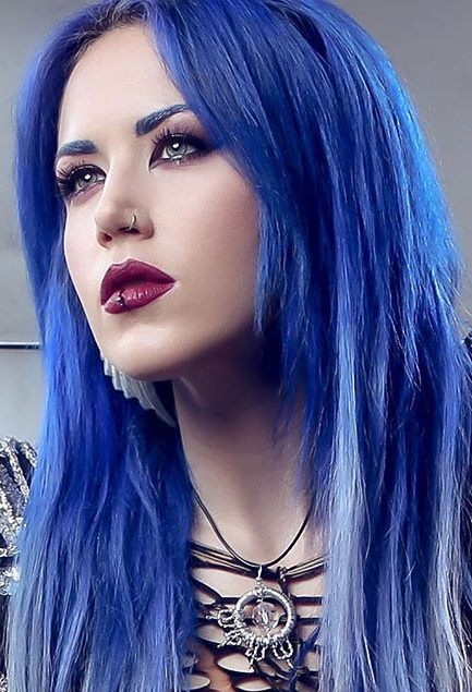 Alissa White image