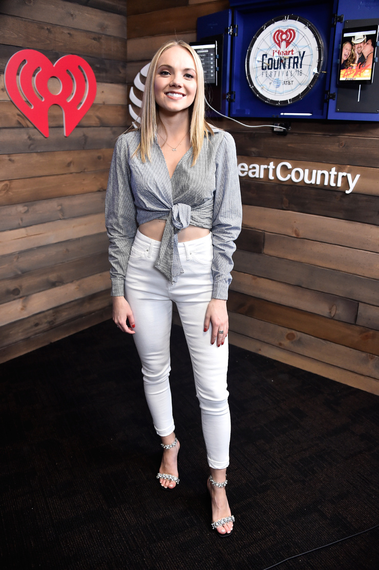 Picture of Danielle Bradbery